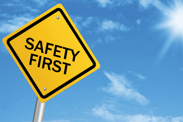 Verbal de-escalation for clinical practice safety